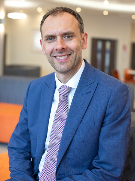 Mr Nick de Roeck, MB ChB, FRCS (ENG), FRCS (Tr&Orth) - Hertfordshire ...